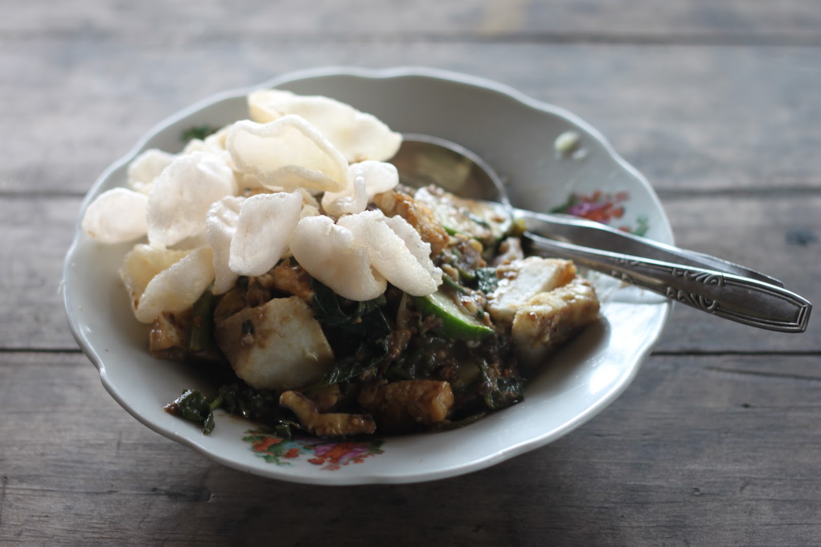 SowanJogya: Rujak Cingur Makanan Khas Menantang