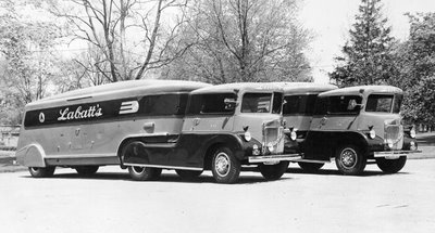 lost toronto: Labatt's Streamline Beer Trucks