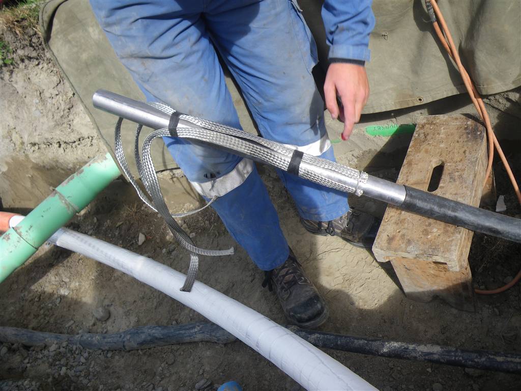 Week 1 - Introduction to Cable Jointing - Manchester Courts, Airport ...