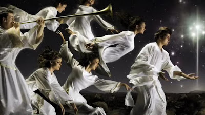 BECKSTREET: Reflections of Christ Photography Exhibit