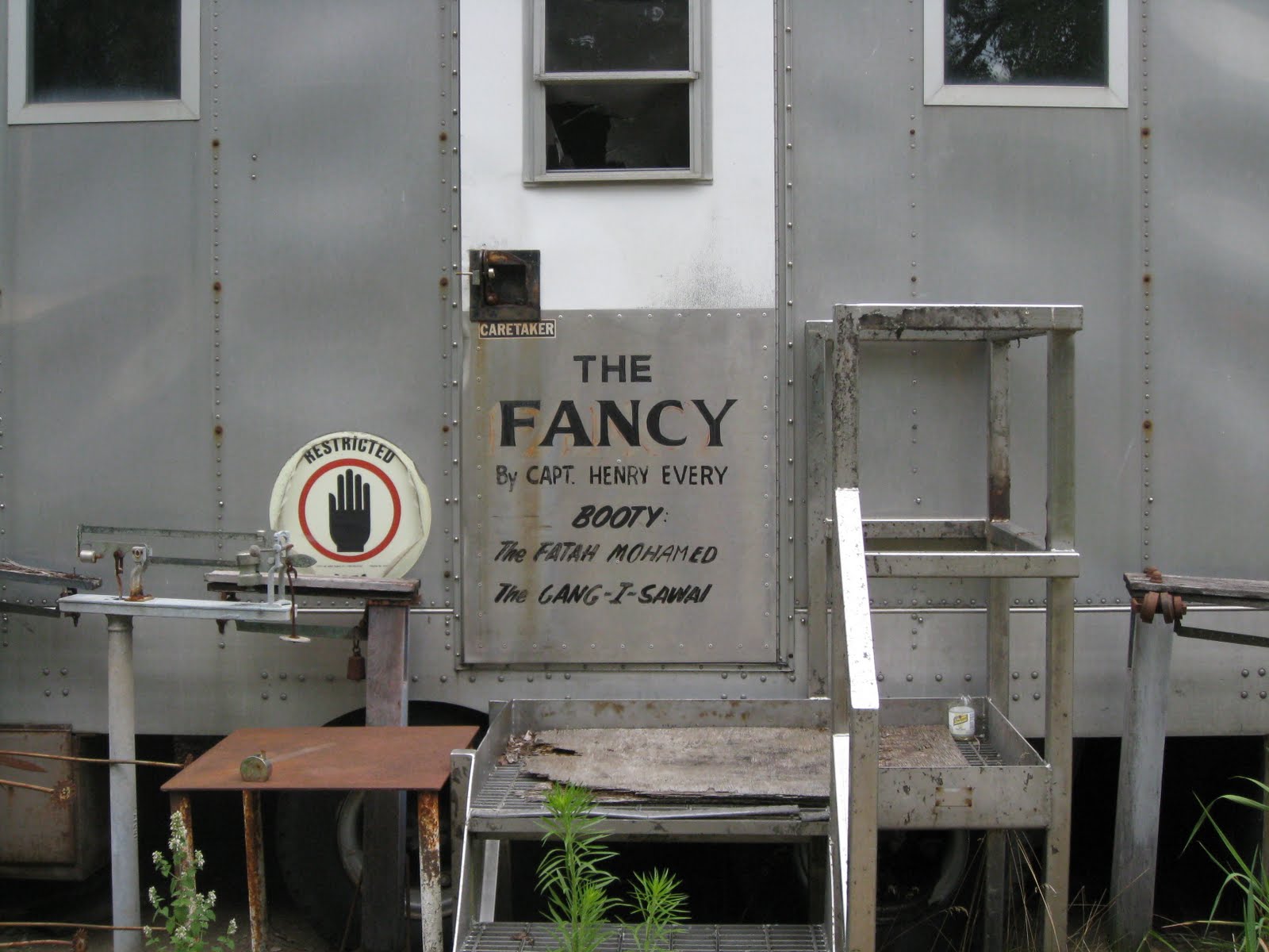 Gary LaCourt's Weblog: The Incredible Forevertron of Dr. Evermore