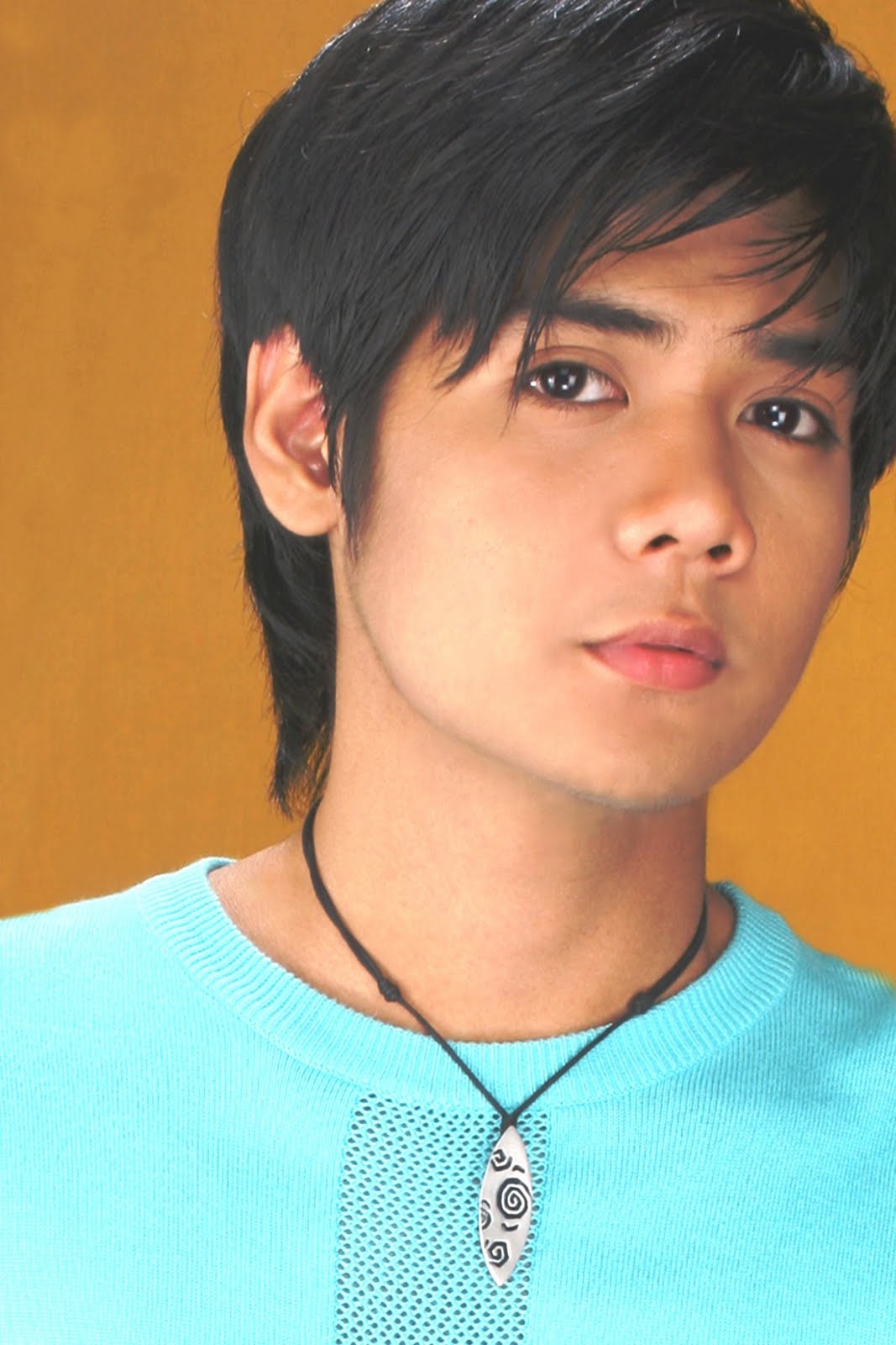 Peregrine Productions & Management: Pinoy Cutie