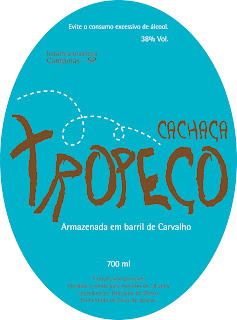 Portfólio | Flávia Souto | Design: Rótulo para cachaça