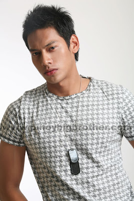 Pinoy Big Brother: Bruce leaves PBB house for Slovenia