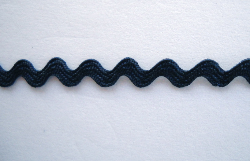 Made a blanket for my nephew but the swig swag stitching I did around ...