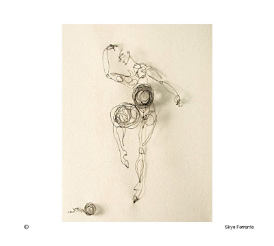 zu Besuch: SKYE FERRANTE Drahtobjekte