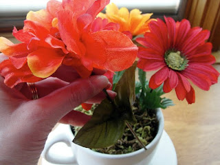 The Pursuit of Happiness: Coffee Cup Flower Pot Tutorial