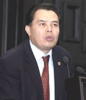 el muerto de hambre rene arce rarce @ senado gob
