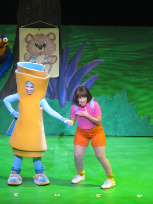 Pictures from Dora, Live!