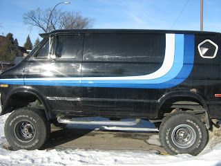 my 70s retro van (1975 Dodge Tadesman 4x4): 1975 Dodge Tradesman 4x4