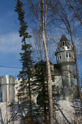 Sunhusky's Alaska: My next home, a castle???