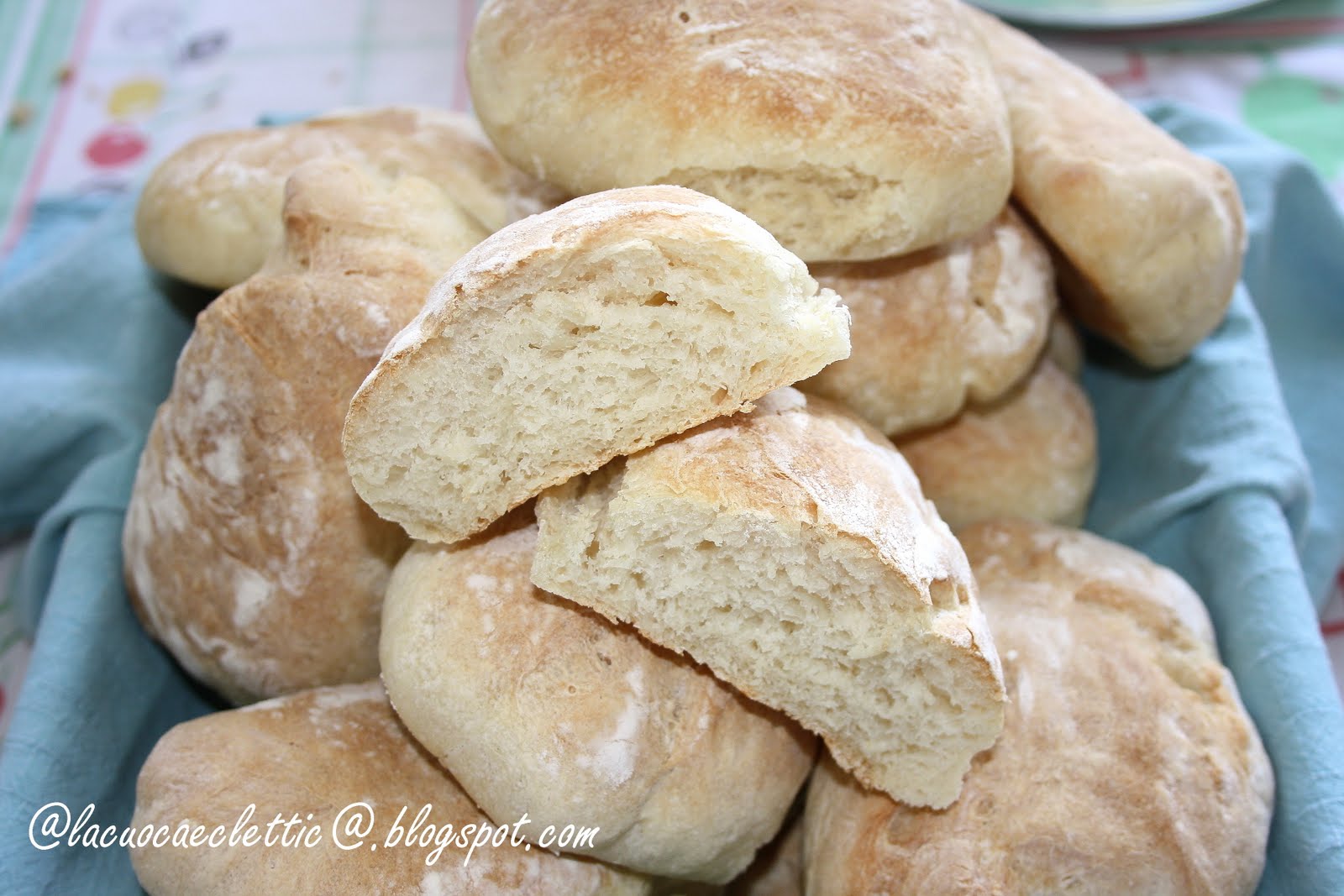 Un tocco internazionale in tavola: pane francese da la cuoca eclettica ...