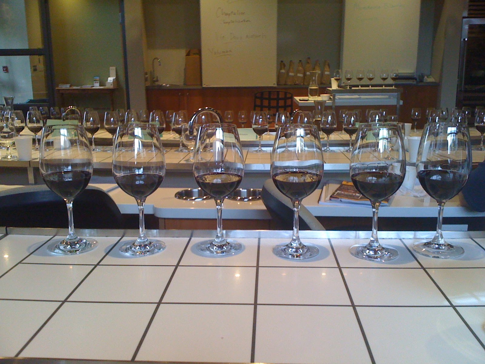 Vinthropologie: How to become a better taster.