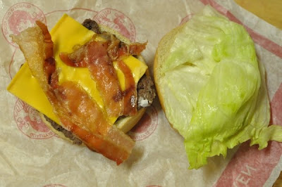 Review: Wendy's - Junior Bacon Cheeseburger