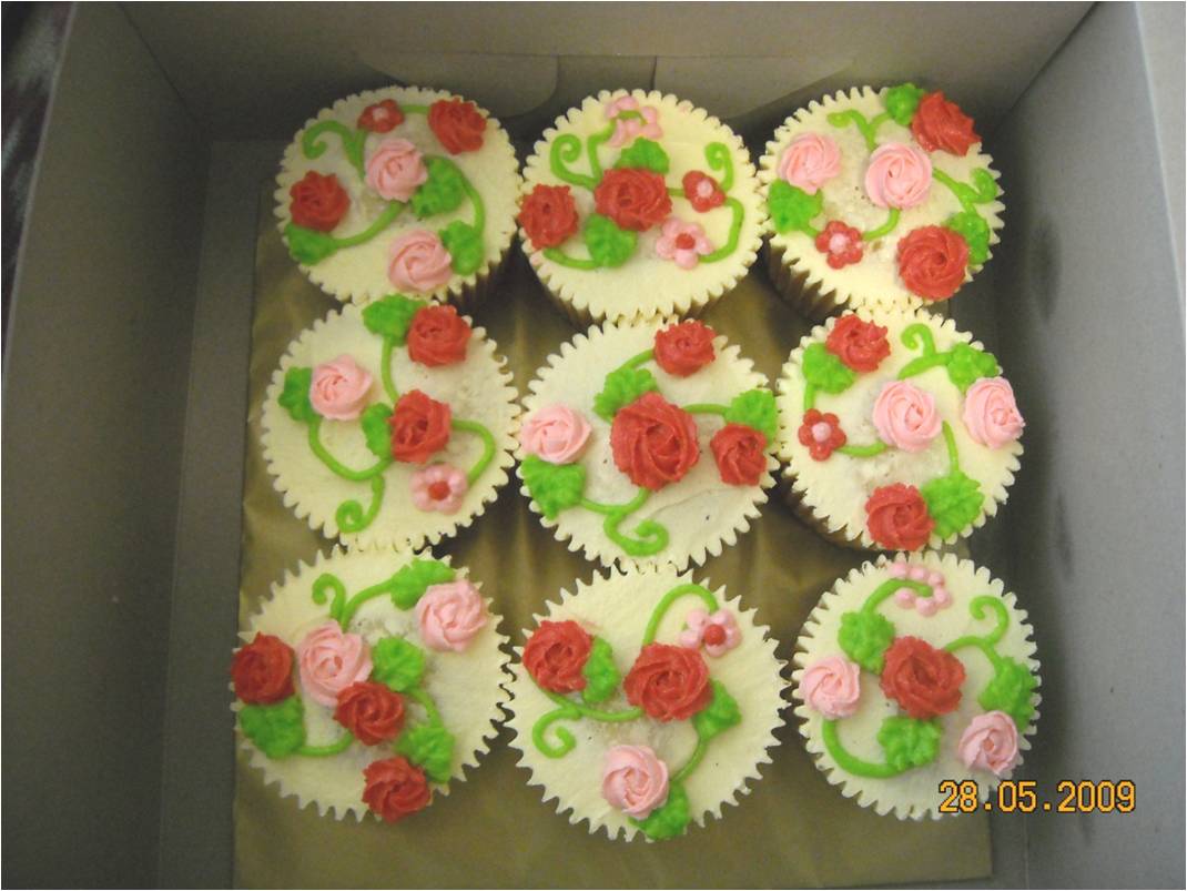 My Cupcakelicious: Flowery theme