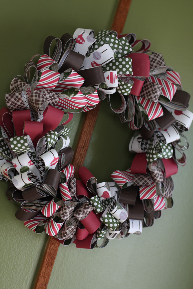 Main Street Madness: Christmas Around The House 2010