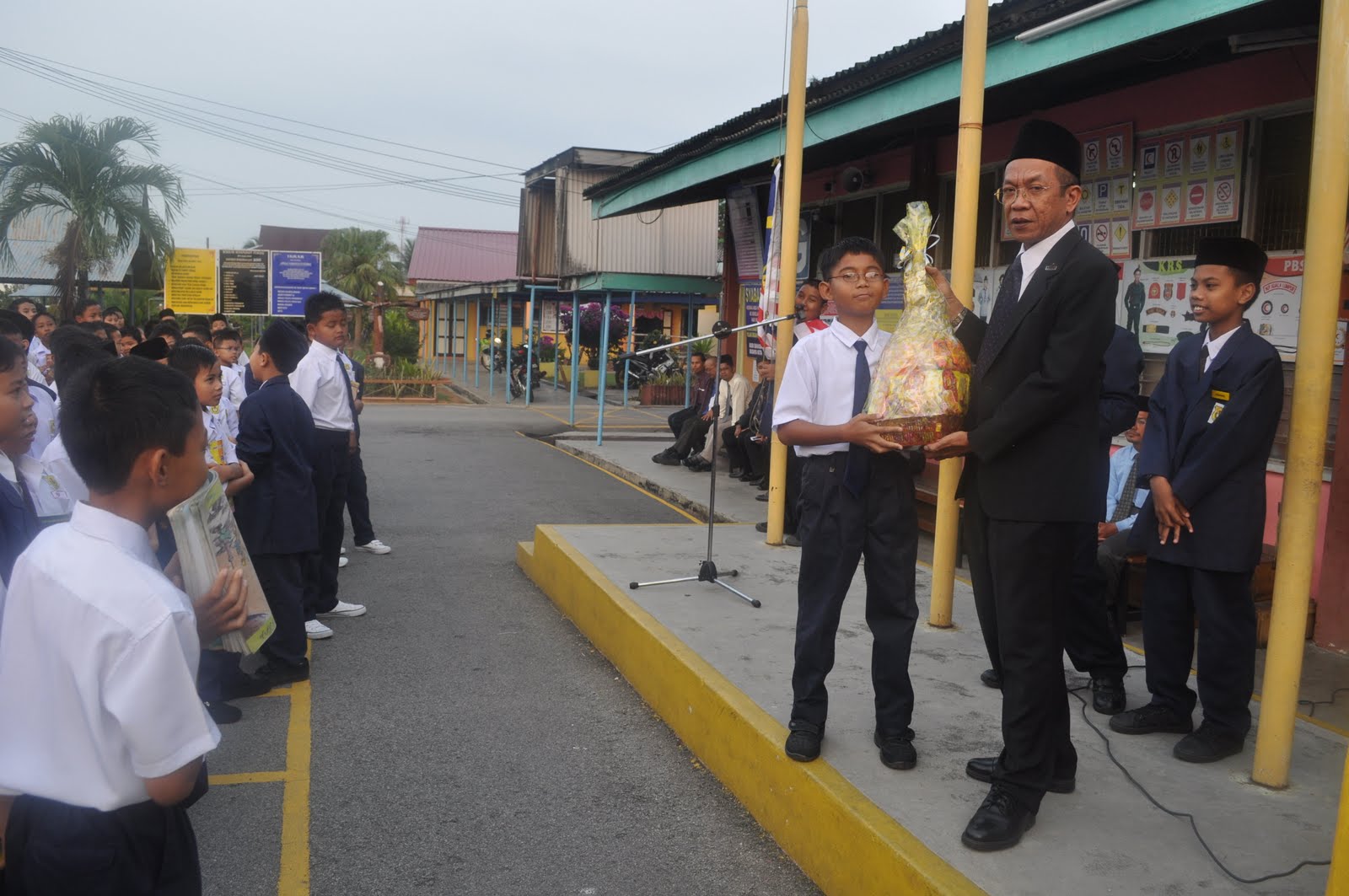 PANITIA PENDIDIKAN ISLAM j-QAF