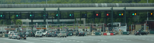 Understanding Autoroutes and Toll Booths in France - Pedal Dancer®