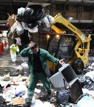 A Trail of Sanded Stones: The pursuit of the trash tramp.
