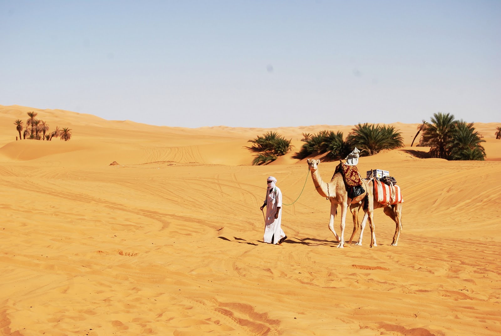 TRAVEL, FASHION & C.: NEL DESERTO LIBICO DEL FEZZAN