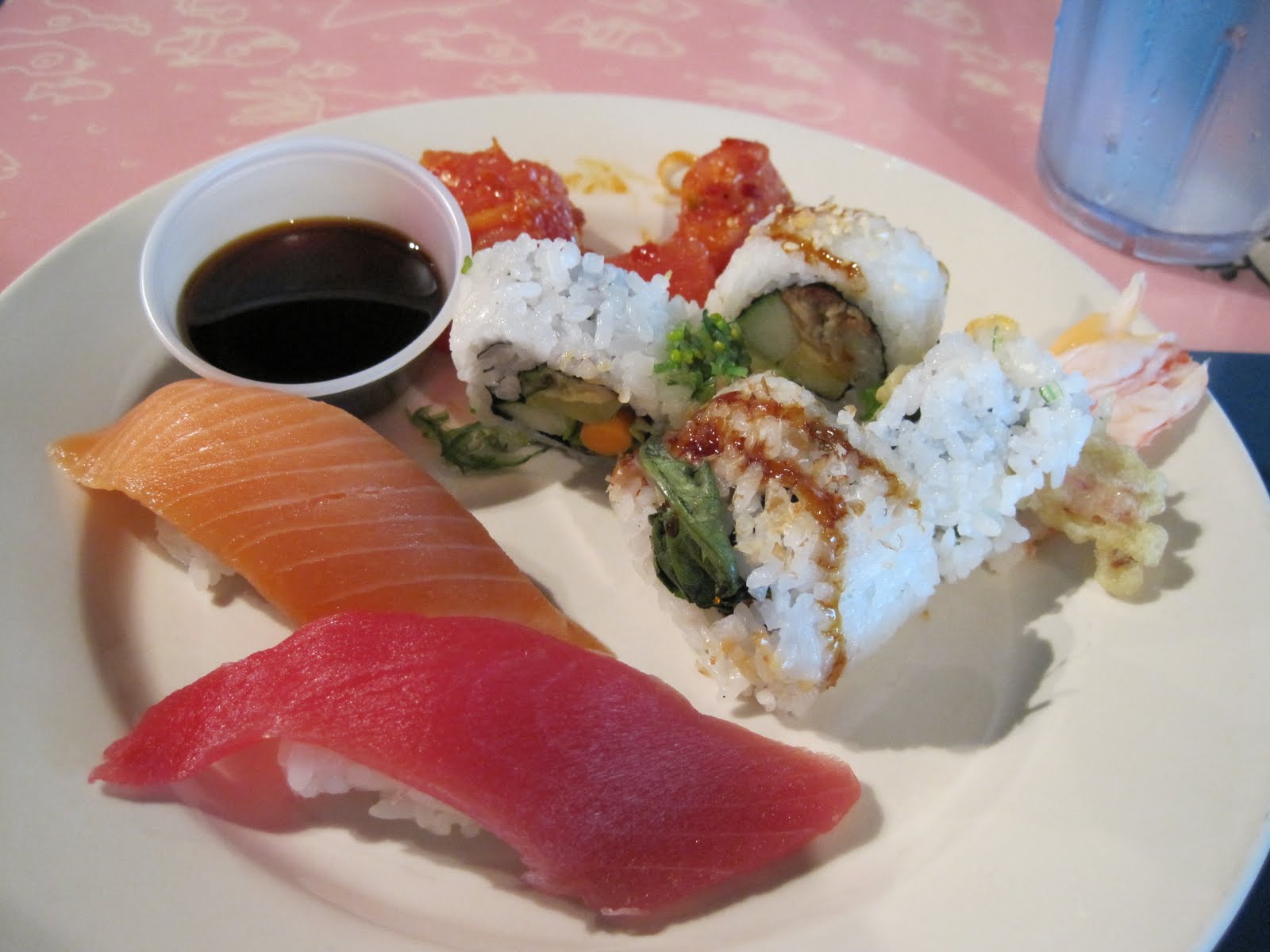 a guide to good food: Tatami Sushi and Seafood Buffet