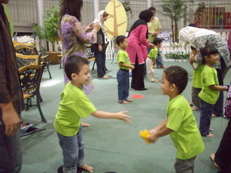 Learn through play and fun with ALIMKids Cheras: What Is ALIM Kids