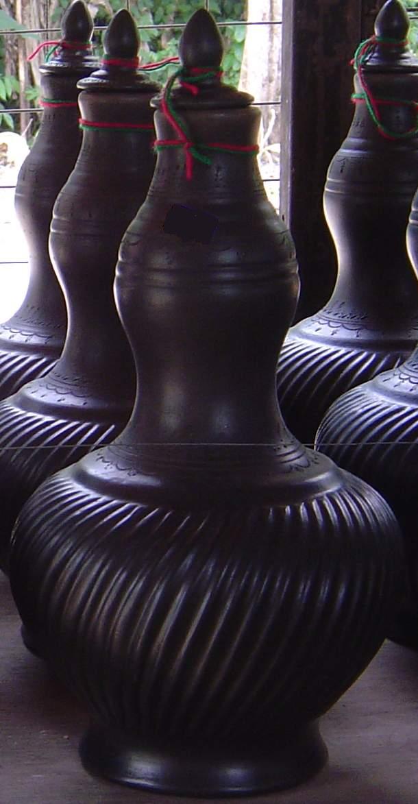 tradisiadvance: "labu sayong"