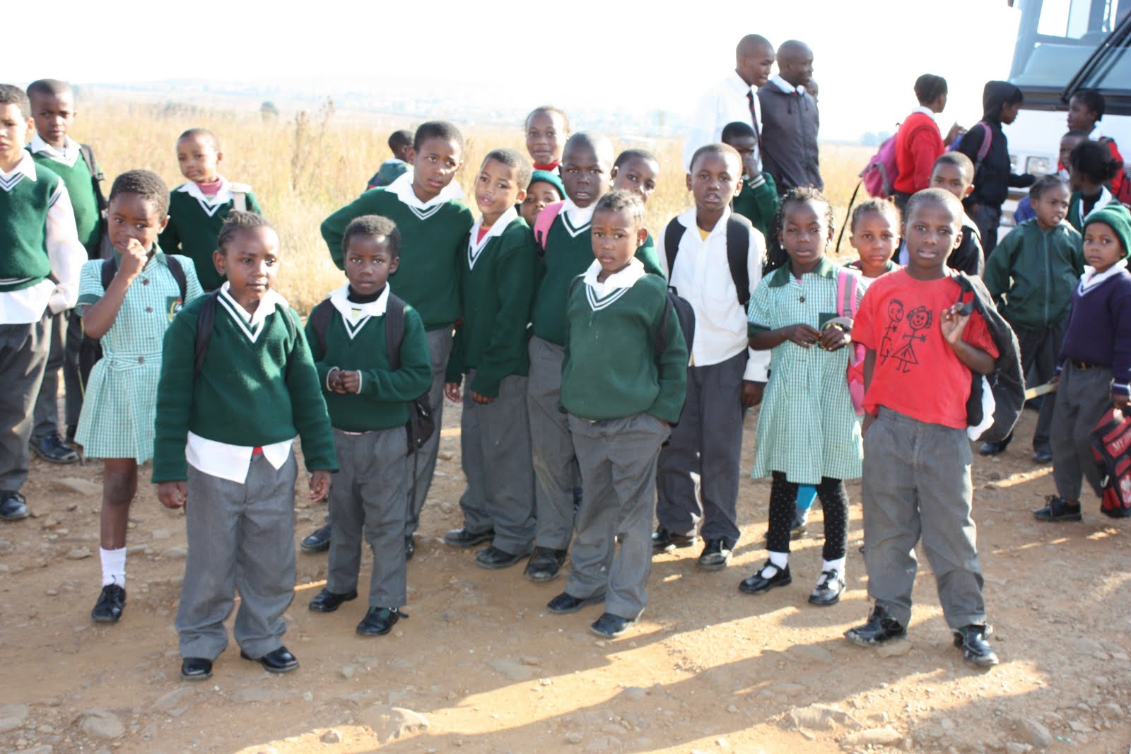 2010 Mission Trip to SOUTH AFRICA: Meeting the School Bus