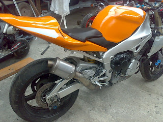 MOTOS XACA: DESPIECE YAMAHA R1 DEL 2001