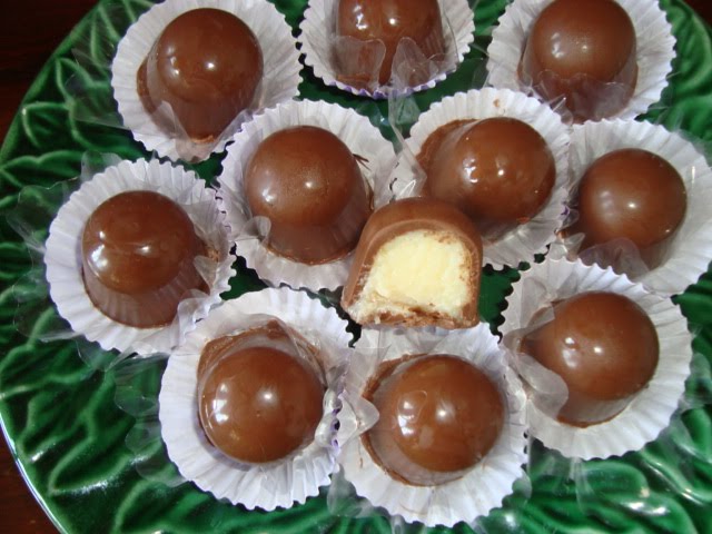 Softs e Receitas: Bombons de coco