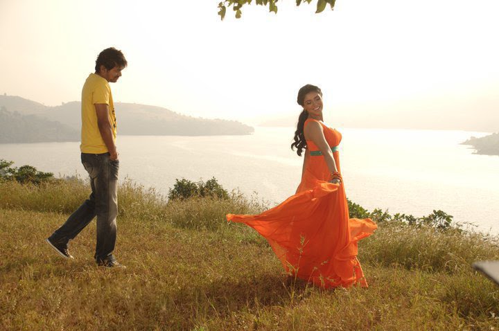 Vijay & Asin's Kavalan Movie stills ~ Movies Next