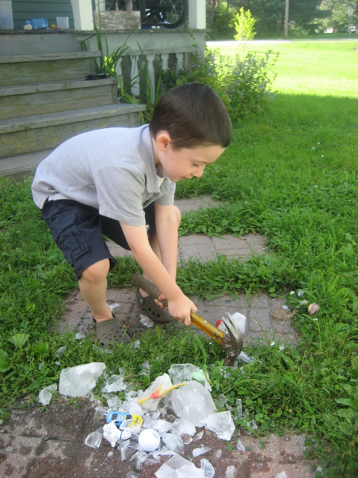 Fun Kid Activity - Ice Smashing