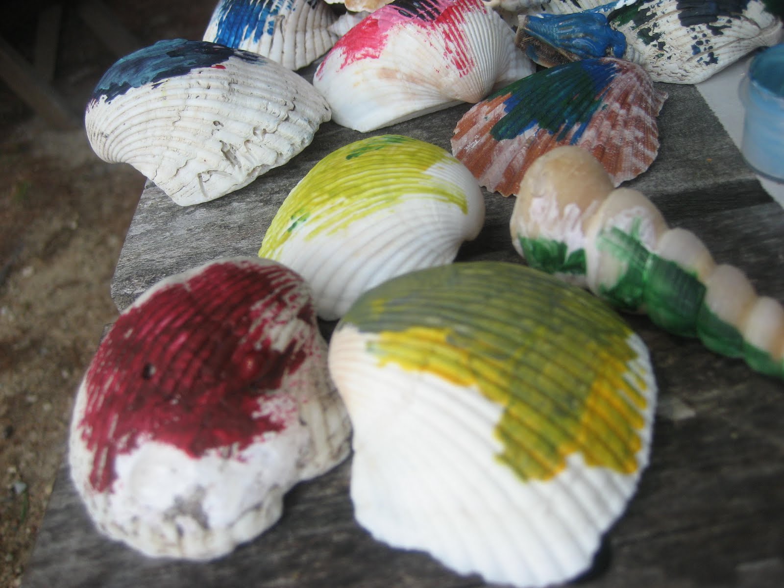 Fun Kid Activity - Painting Sea Shells