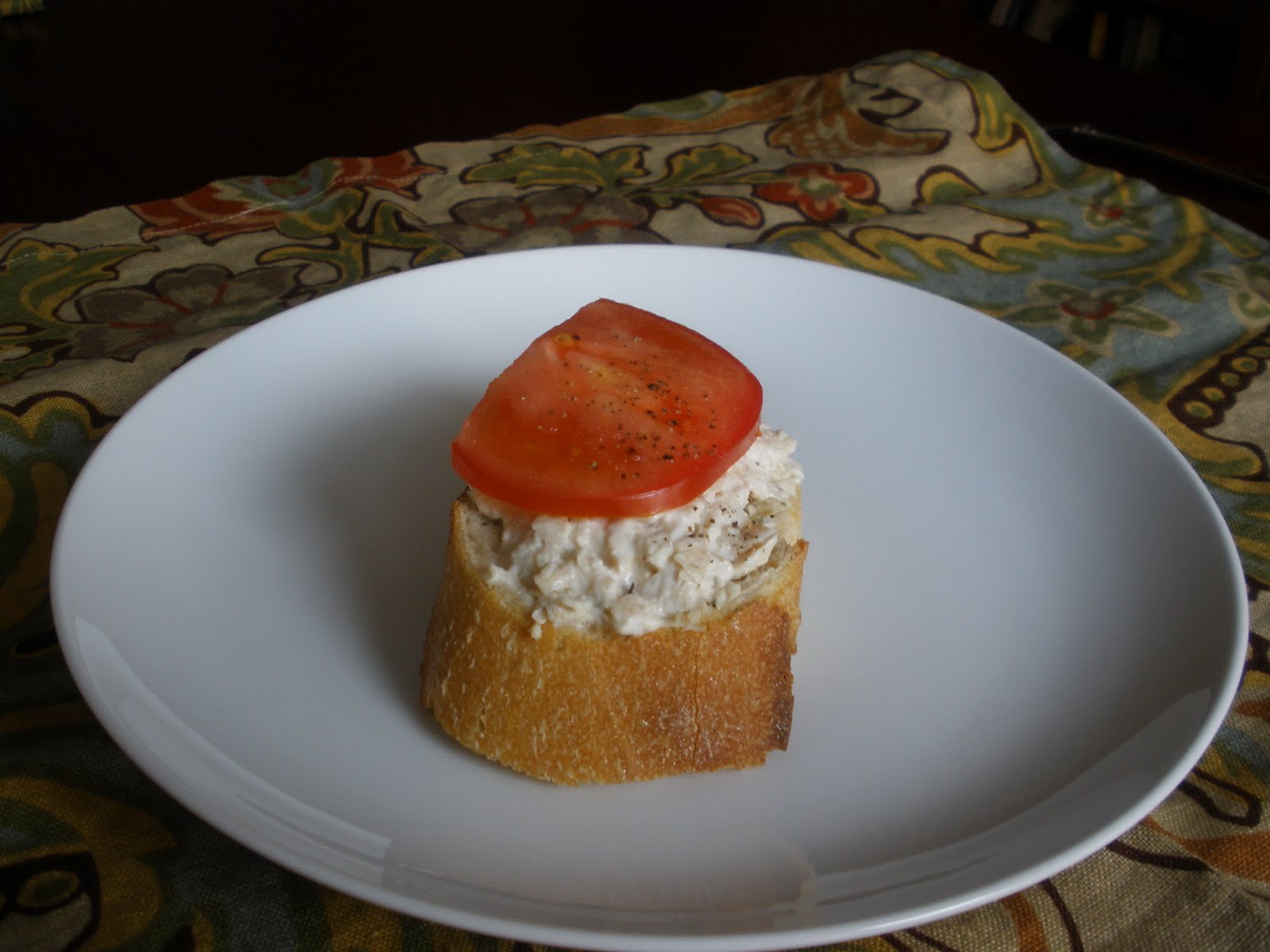 Chez LaFleur in Manhattan: Suzee's Tarragon Chicken Tartine