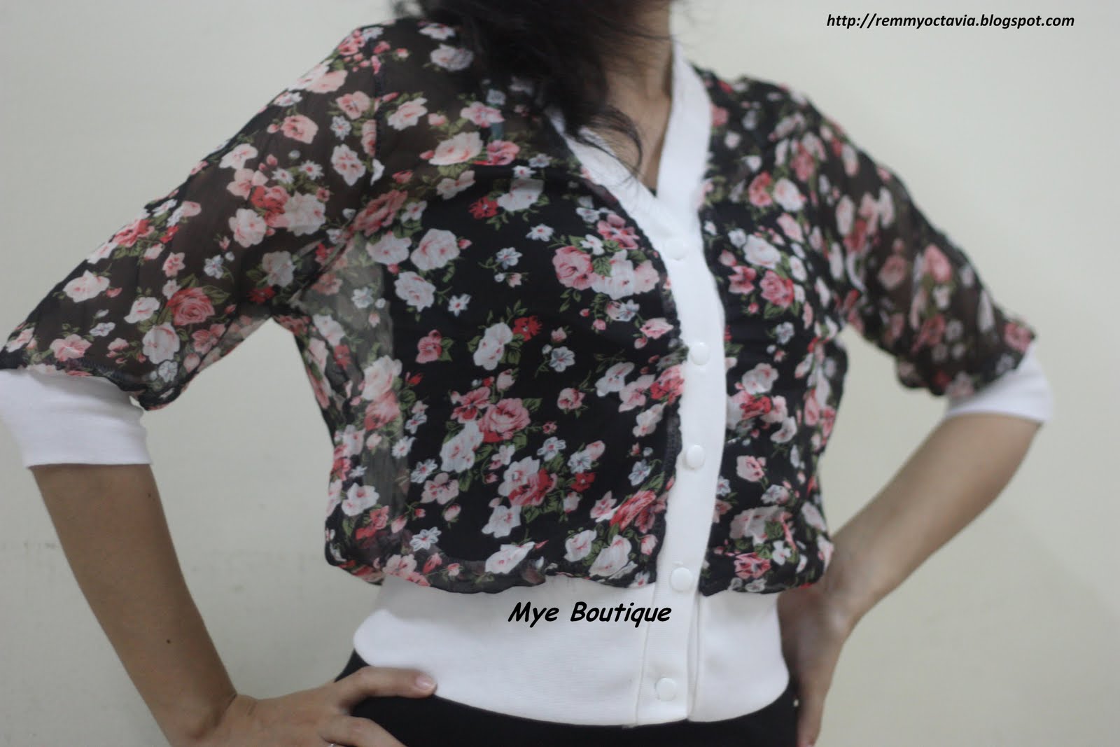 Mye Boutique: Semi-sheer V-neck Flowery Jacket