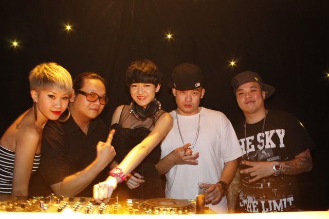 HOME * Dj Lizz *: BANGKOK INVADERS (TH) SPINDERELLA