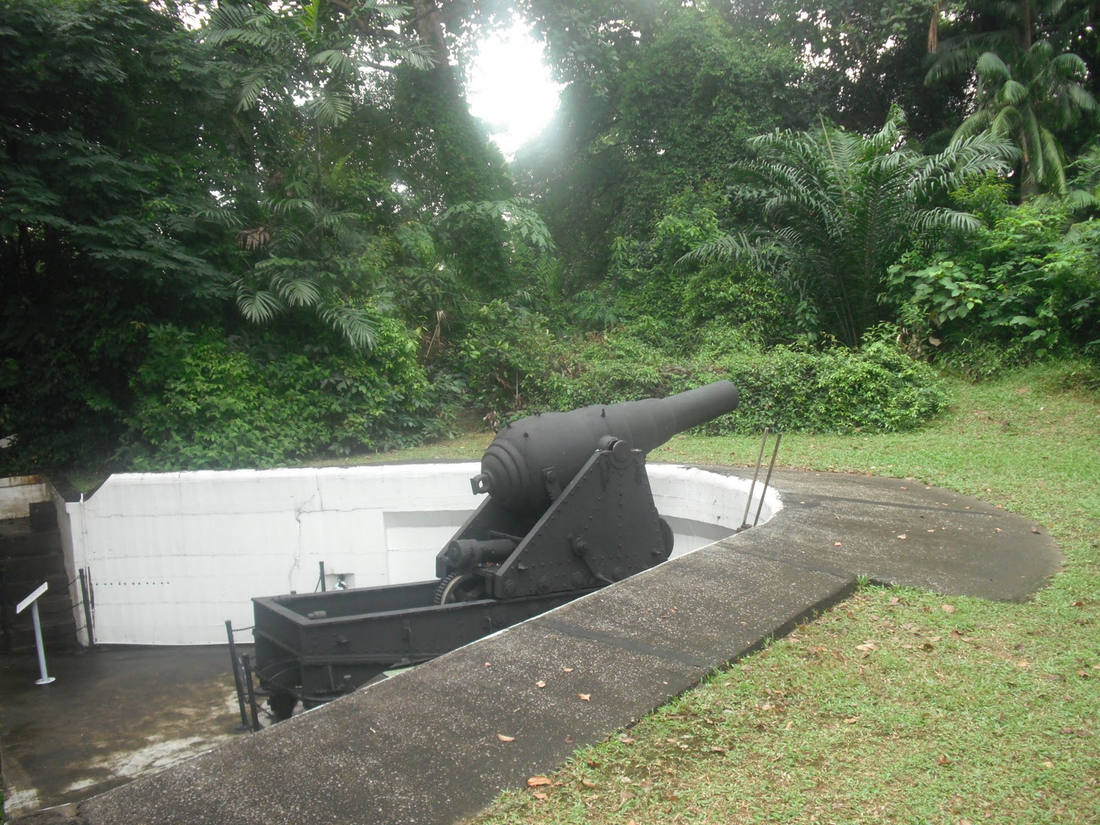 THE WAY OF LIFE : Experienced the World War II in "Fort Siloso"