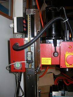 Robert's Projects: Mini Mill Modifications / Shumatech DRO