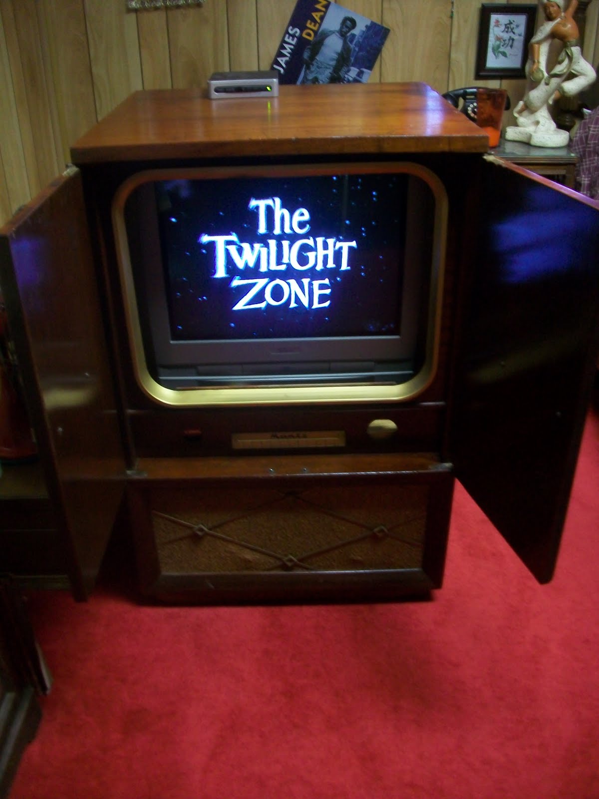 Everyone Goes to Mick's: The Marvelous "Muntz" Tv Transformation!