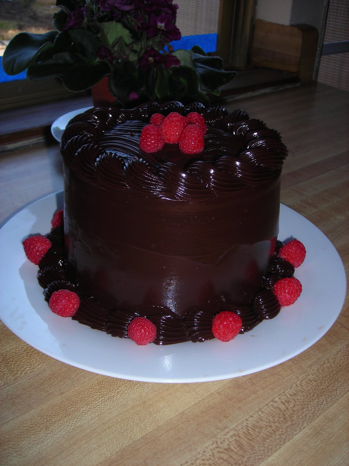 Chew Chew Lew Cakery: Every Day Cakes