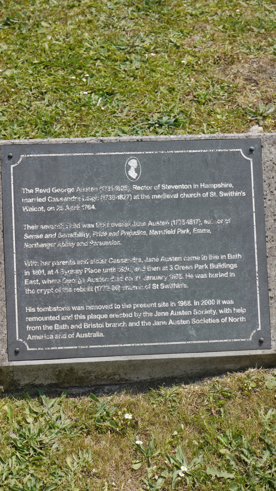 Reverend George Austen's Grave - Britain All Over Travel Guide