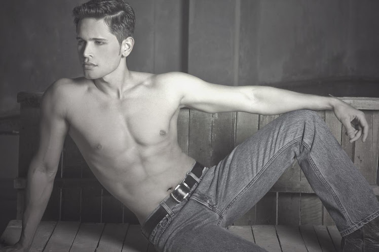 ANDRES RAMIREZ / IL MODELLO