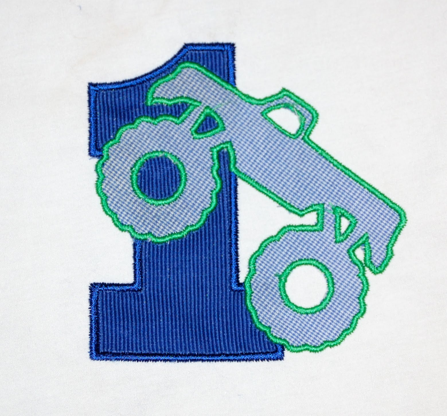 SHANNON STITCHES: Boy Applique Designs