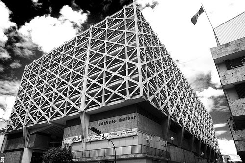 B A M: Alejandro Zohn