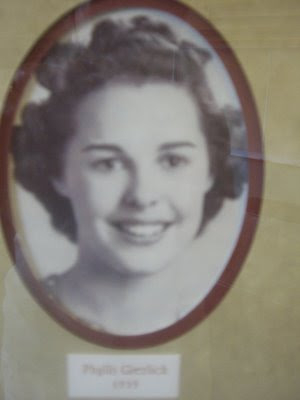 Rose Festival: 1940-Mary Schaller