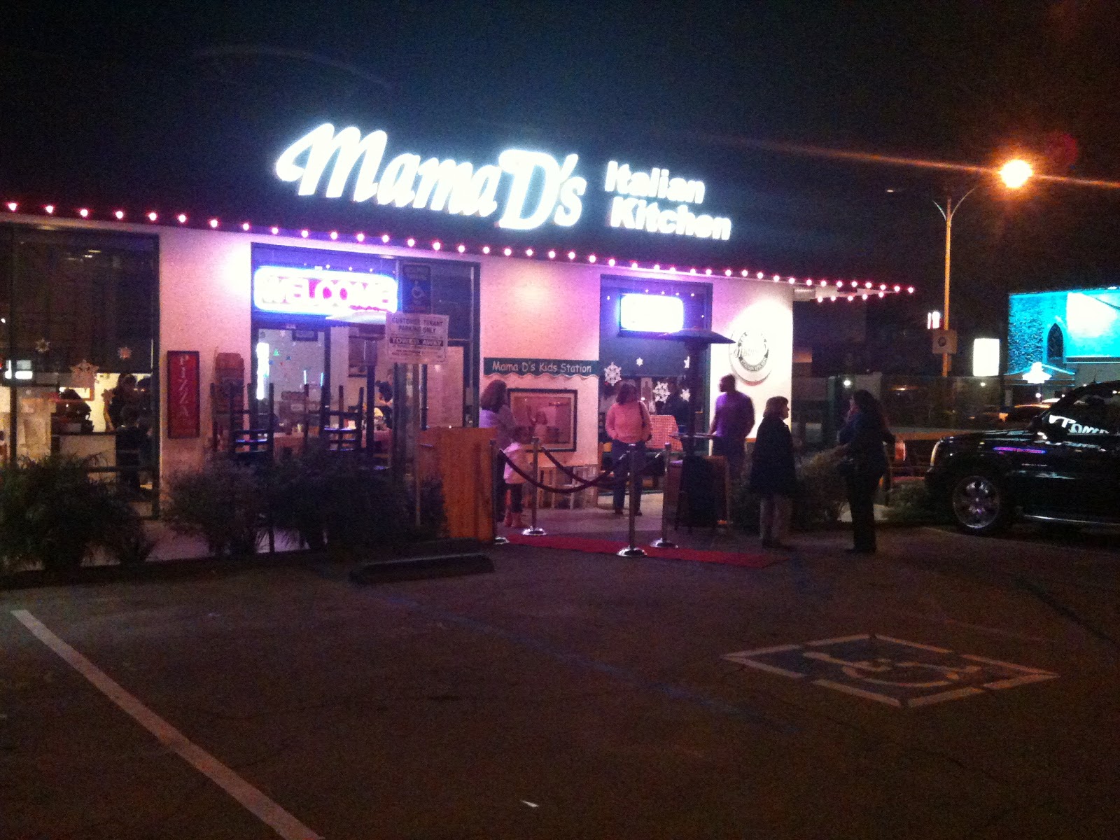 Los Angeles City Guide: Mama D's Italian Kitchen