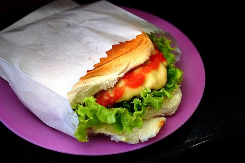 LA VIE EN VILLE: X SALADA