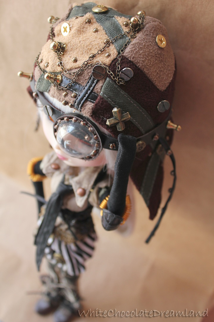 WhiteChocolateDreamland: Deboxing my Pullip Steampunk EOS