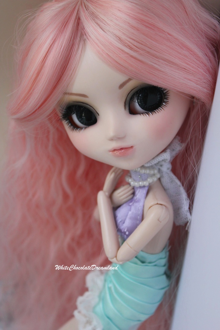 WhiteChocolateDreamland: Custom Pullip Aya