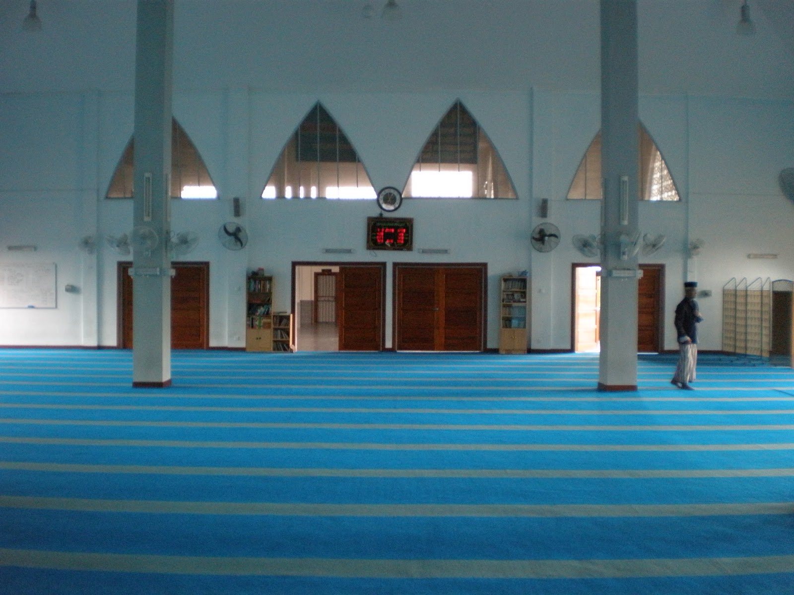 Surau Al-Kauthar, Bandar Baru Bangi: Gambar dalam surau